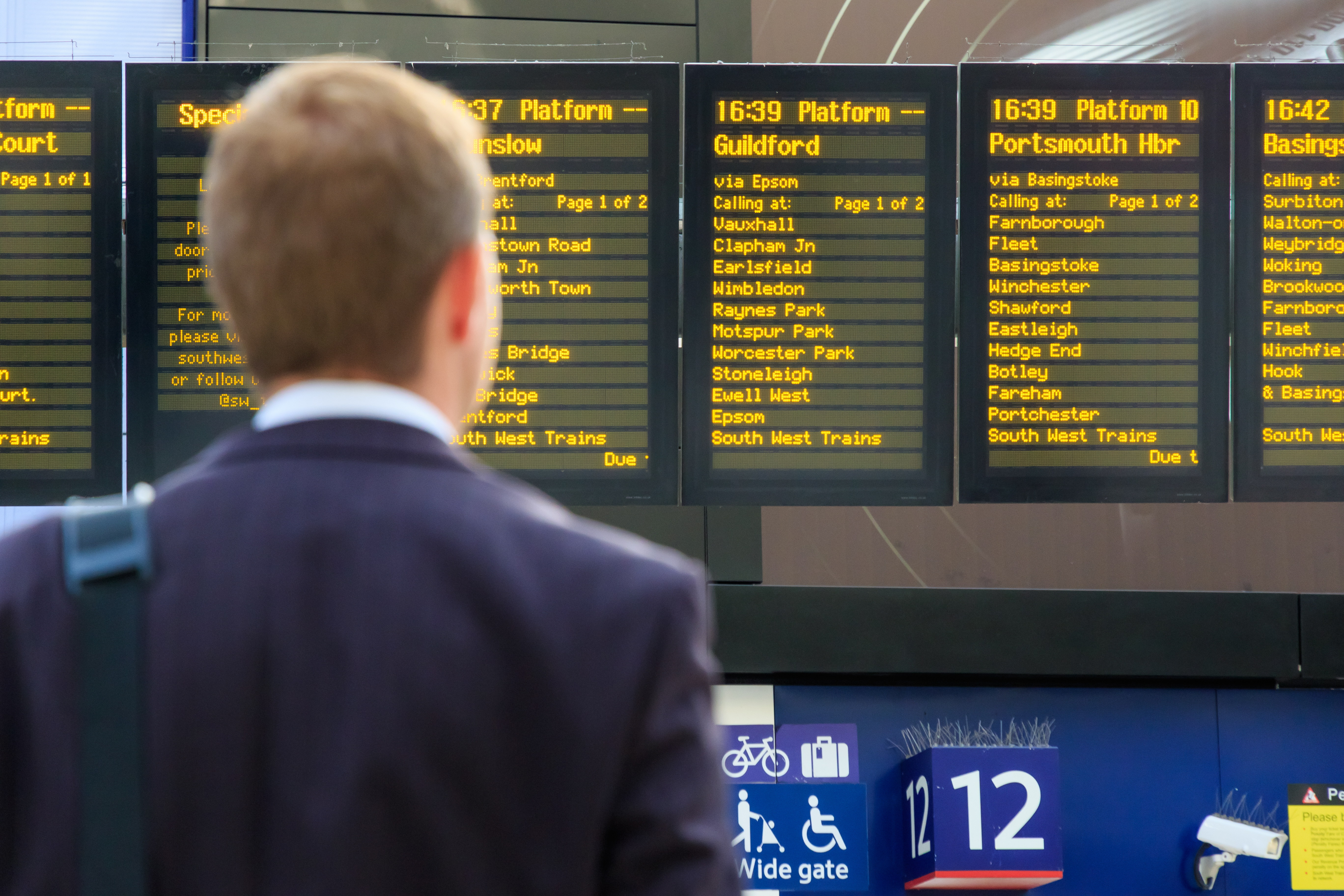 Chancellor freezes rail season ticket prices | Business & Accountancy Daily
