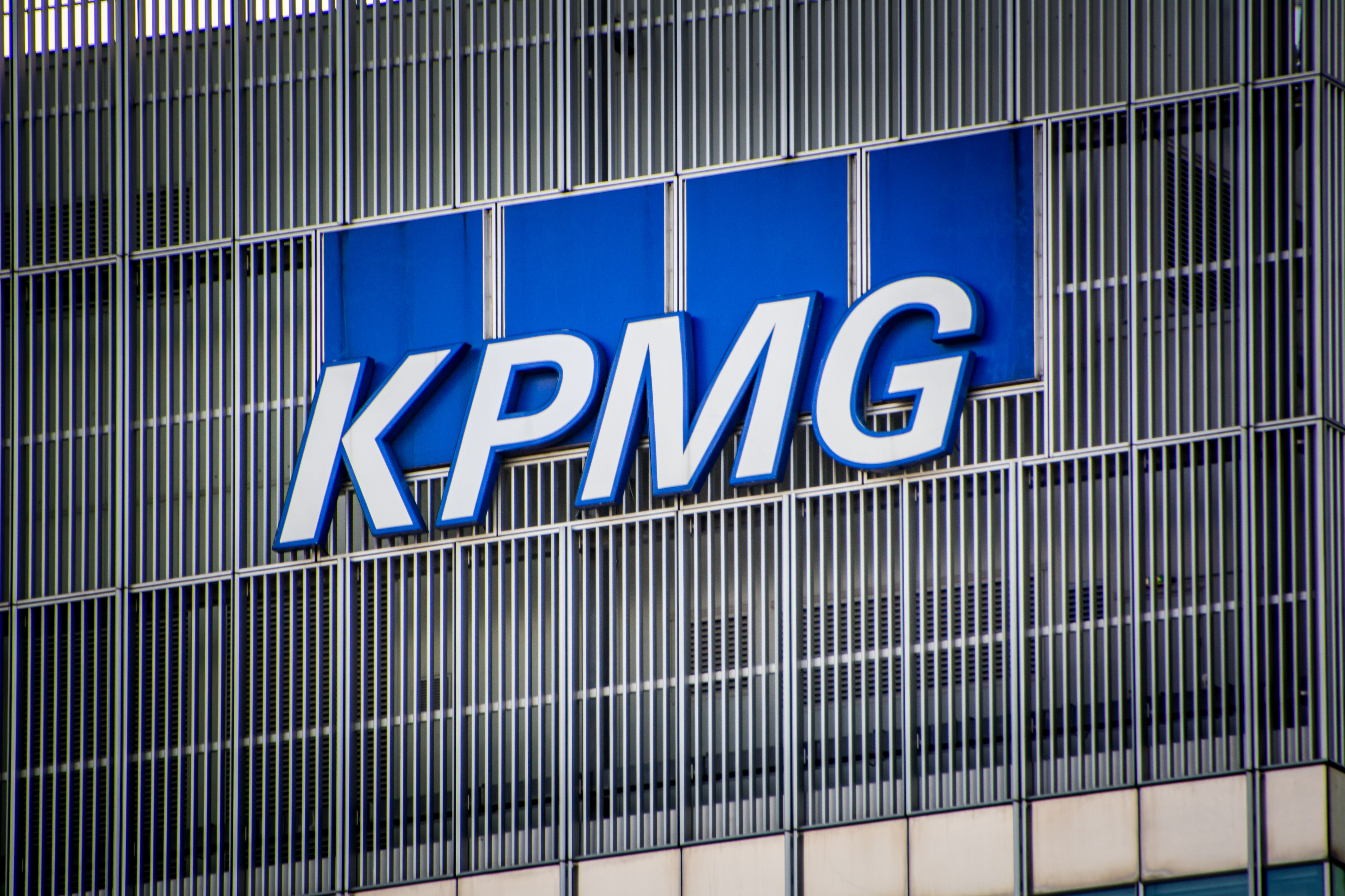 KPMG rolls out AI platform for consultants | Business & Accountancy Daily